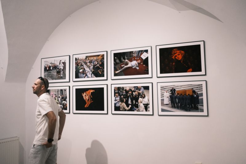Vernisáž výstavy fotografov TASR: Krátka história budúcnosti - SLOVAK ...